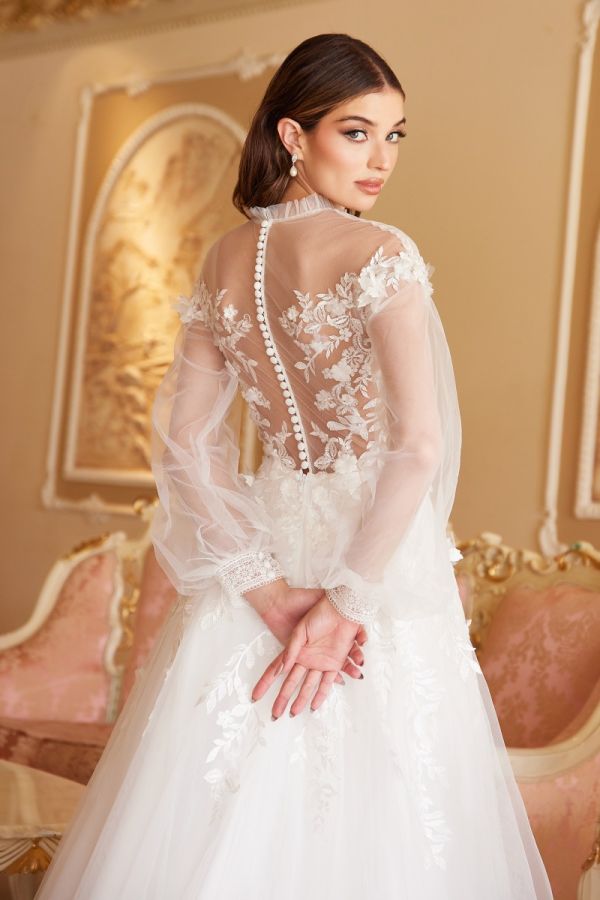 Wholesale Wedding Dresses | Ladivine